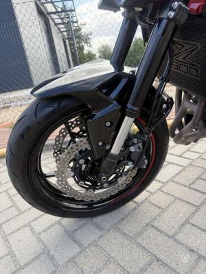Black Kawasaki Z 2022 in Marijampole, with an engine capacity of 0.95 L and mileage of 18 thousand km for 6100 €, photo 23 on AUTOMOTO.COM.LV