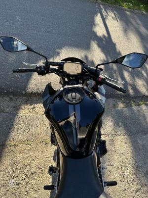 Black Kawasaki Z 2023 in Vilnius, with an engine capacity of 0.90 L and mileage of 3 thousand km for 8099 €, photo 7 on AUTOMOTO.COM.LV