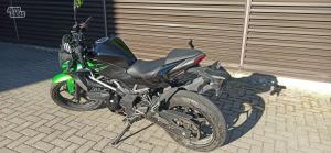 Black Kawasaki Z 2023 in Vilnius, with an engine capacity of 0.13 L and mileage of 16 thousand km for 2750 €, photo 3 on AUTOMOTO.COM.LV