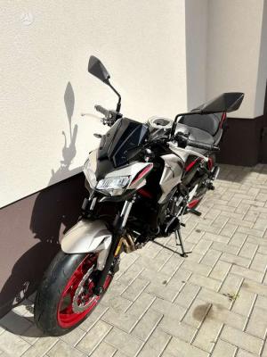 Melns Kawasaki Z 2023 Kauņa, ar dzinēja tilpumu 0.65 L un nobraukumu 4 tūkst. km par 5500 €, foto 9 vietnē AUTOMOTO.COM.LV