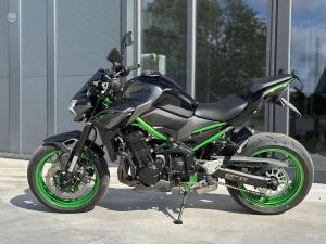 Melns Kawasaki Z 2023 Viļņa, ar dzinēja tilpumu 0.90 L un nobraukumu 3 tūkst. km par 7850 €, foto 3 vietnē AUTOMOTO.COM.LV