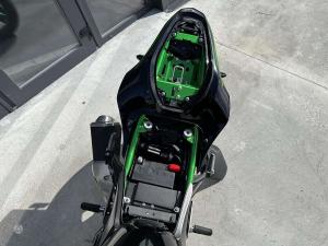 Melns Kawasaki Z 2023 Viļņa, ar dzinēja tilpumu 0.90 L un nobraukumu 3 tūkst. km par 7850 €, foto 18 vietnē AUTOMOTO.COM.LV