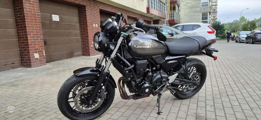 Black Kawasaki Z 2024 in Vilnius, with an engine capacity of 0.65 L and mileage of 4 thousand km for 3900 €, photo 8 on AUTOMOTO.COM.LV