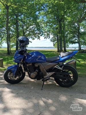 Zils Kawasaki Z 2004 Tauragė, ar dzinēja tilpumu 0.75 L un nobraukumu 29 tūkst. km par 1800 €, foto 2 vietnē AUTOMOTO.COM.LV
