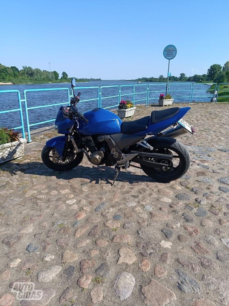 Zils Kawasaki Z 2004 Tauragė, ar dzinēja tilpumu 0.75 L un nobraukumu 29 tūkst. km par 1800 €, foto 3 vietnē AUTOMOTO.COM.LV