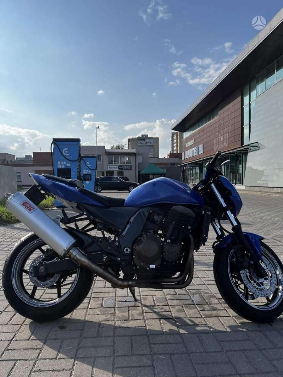 Синий Кавасаки Z 2004 в Шяуляй, объемом двигателя 0.75 л и пробегом 55 тыс. км за 2500 €, фото 3 на AUTOMOTO.COM.LV
