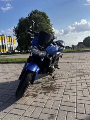 Синий Кавасаки Z 2004 в Шяуляй, объемом двигателя 0.75 л и пробегом 55 тыс. км за 2500 €, фото 4 на AUTOMOTO.COM.LV
