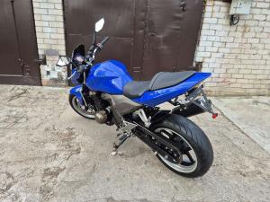 Blue Kawasaki Z 2004 in Alytus, with an engine capacity of 0.75 L and mileage of 36 thousand km for 2650 €, photo 6 on AUTOMOTO.COM.LV