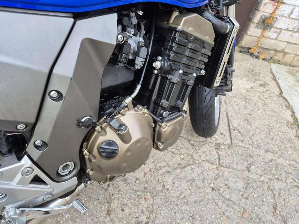 Blue Kawasaki Z 2004 in Alytus, with an engine capacity of 0.75 L and mileage of 36 thousand km for 2650 €, photo 9 on AUTOMOTO.COM.LV
