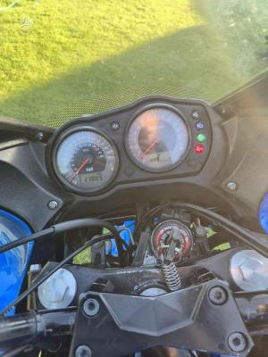 Zils Kawasaki Z 2005 Molėtai, ar dzinēja tilpumu 0.75 L un nobraukumu 38 tūkst. km par 2050 €, foto 3 vietnē AUTOMOTO.COM.LV