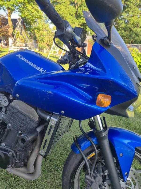 Blue Kawasaki Z 2005 in Moletai, with an engine capacity of 0.75 L and mileage of 38 thousand km for 2050 €, photo 7 on AUTOMOTO.COM.LV