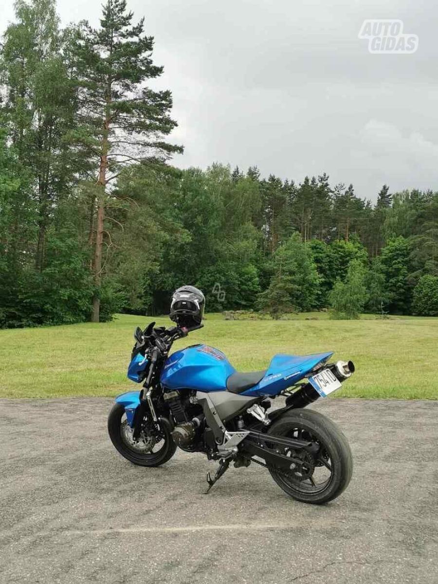 Blue Kawasaki Z 2006 in Silale, with an engine capacity of 0.75 L and mileage of 54 thousand km for 2350 €, photo 5 on AUTOMOTO.COM.LV