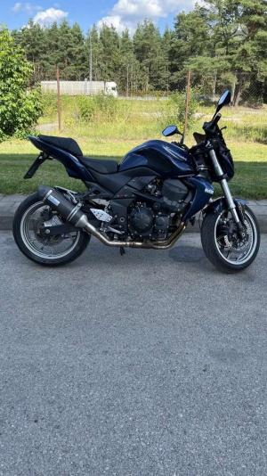 Blue Kawasaki Z 2008 in Vilnius, with an engine capacity of 0.75 L and mileage of 75 thousand km for 3300 €, photo  on AUTOMOTO.COM.LV