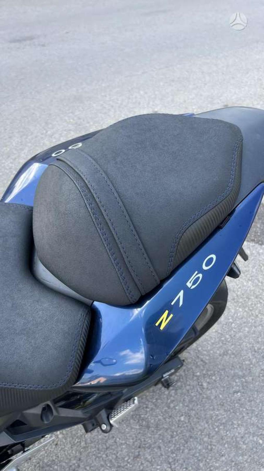 Blue Kawasaki Z 2008 in Vilnius, with an engine capacity of 0.75 L and mileage of 75 thousand km for 3300 €, photo 8 on AUTOMOTO.COM.LV