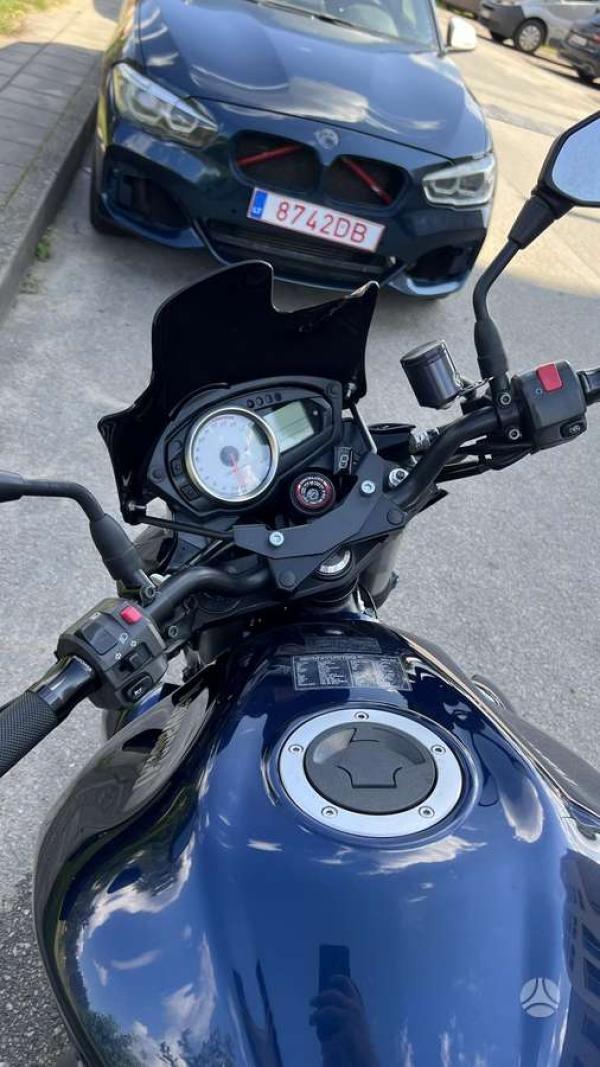 Blue Kawasaki Z 2008 in Vilnius, with an engine capacity of 0.75 L and mileage of 75 thousand km for 3300 €, photo 9 on AUTOMOTO.COM.LV