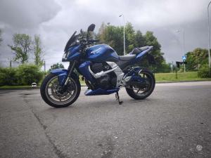 Blue Kawasaki Z 2009 in Kaunas, with an engine capacity of 0.75 L and mileage of 41 thousand km for 3500 €, photo 4 on AUTOMOTO.COM.LV