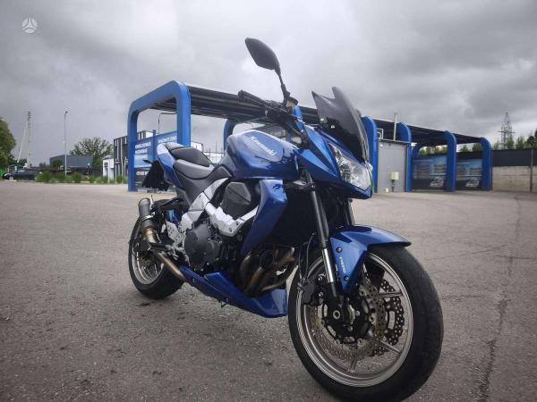 Blue Kawasaki Z 2009 in Kaunas, with an engine capacity of 0.75 L and mileage of 41 thousand km for 3500 €, photo 5 on AUTOMOTO.COM.LV
