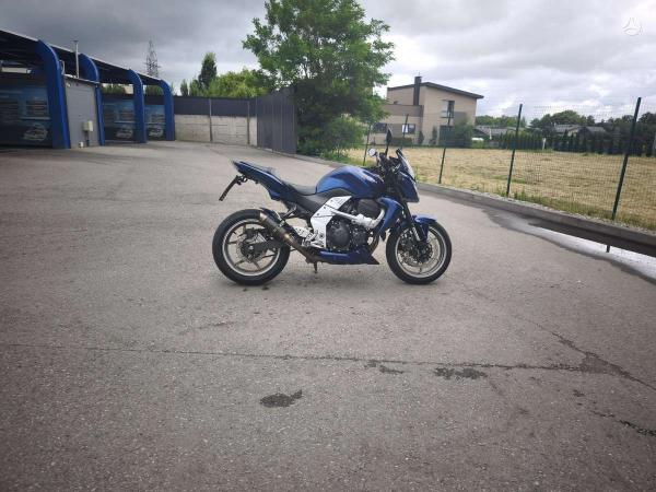 Blue Kawasaki Z 2009 in Kaunas, with an engine capacity of 0.75 L and mileage of 41 thousand km for 3500 €, photo 9 on AUTOMOTO.COM.LV