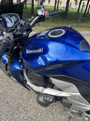 Blue Kawasaki Z 2009 in Vilnius, with an engine capacity of 0.75 L and mileage of 35 thousand km for 3100 €, photo 6 on AUTOMOTO.COM.LV