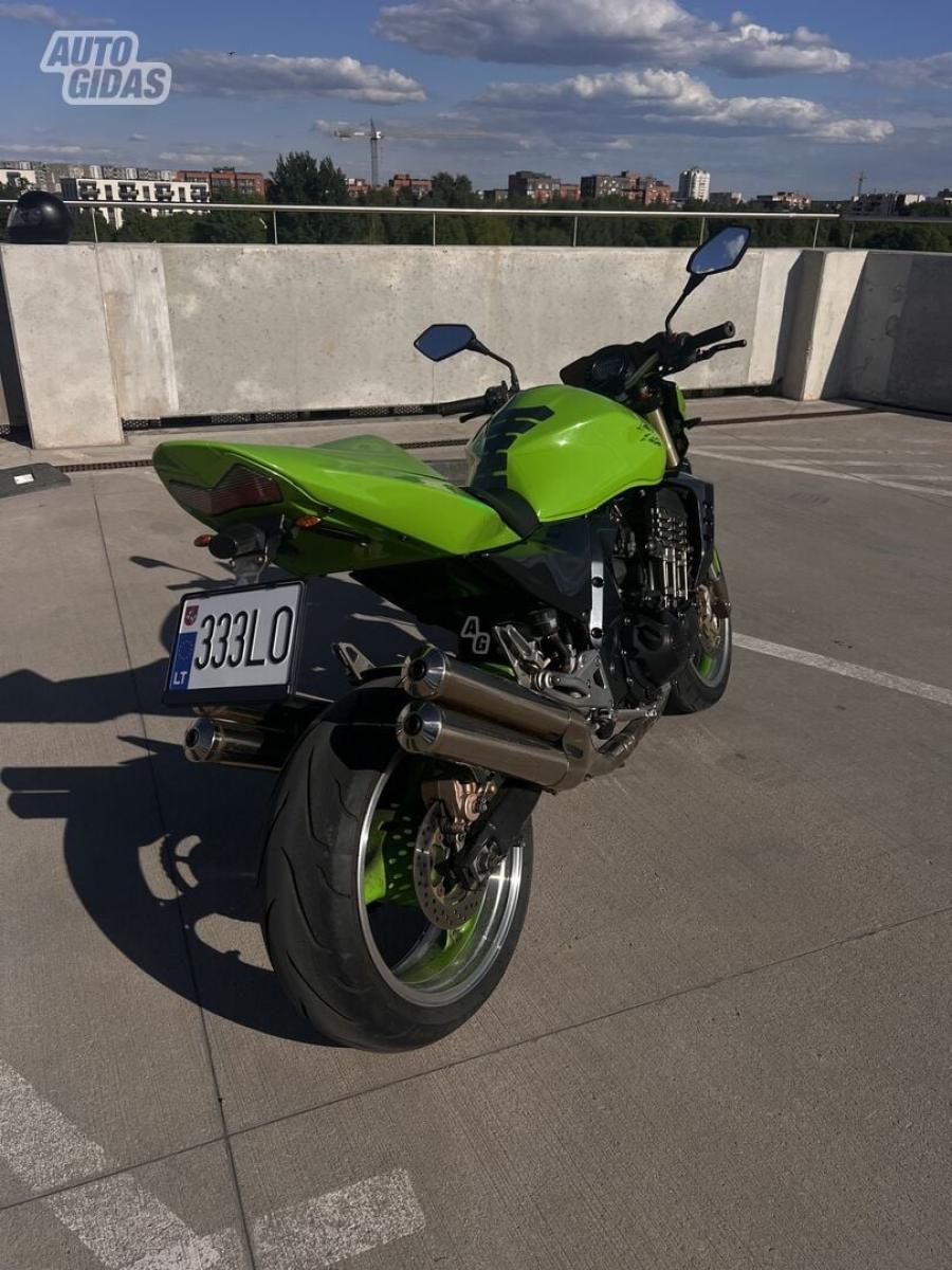 Зеленый Кавасаки Z 2003 в Вильнюс, объемом двигателя 1.00 л и пробегом 47 тыс. км за 3330 €, фото 5 на AUTOMOTO.COM.LV