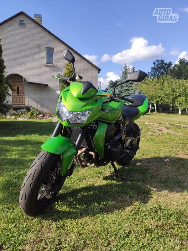Zaļš Kawasaki Z 2007 Kauņa, ar dzinēja tilpumu 0.75 L un nobraukumu 75 tūkst. km par 3150 €, foto 2 vietnē AUTOMOTO.COM.LV
