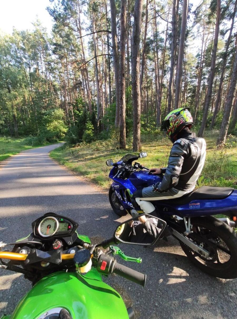 Zaļš Kawasaki Z 2007 Kauņa, ar dzinēja tilpumu 0.75 L un nobraukumu 75 tūkst. km par 3150 €, foto 6 vietnē AUTOMOTO.COM.LV