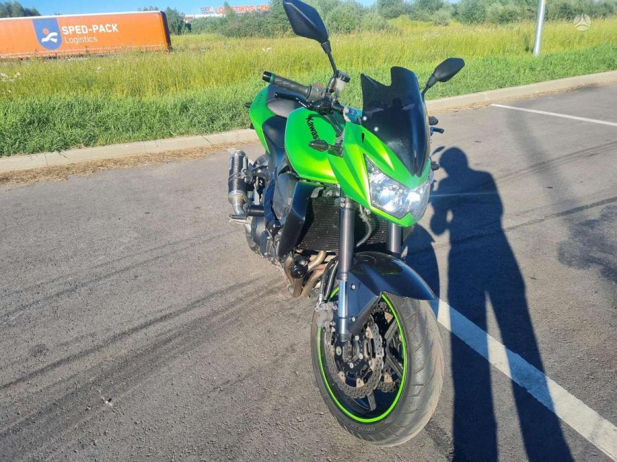 Zaļš Kawasaki Z 2009 Kauņa, ar dzinēja tilpumu 0.75 L un nobraukumu 43 tūkst. km par 3200 €, foto 1 vietnē AUTOMOTO.COM.LV
