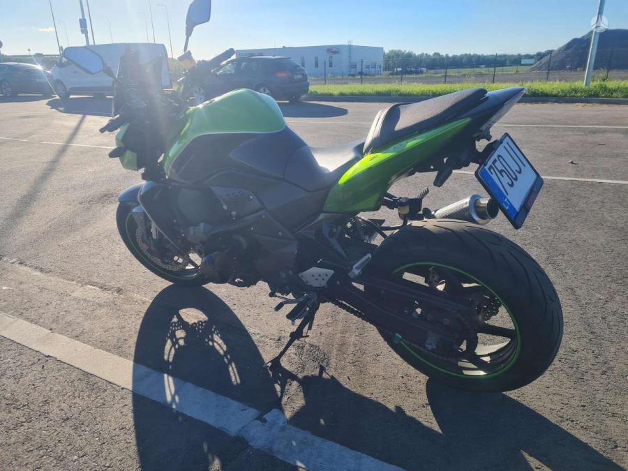 Zaļš Kawasaki Z 2009 Kauņa, ar dzinēja tilpumu 0.75 L un nobraukumu 43 tūkst. km par 3200 €, foto 4 vietnē AUTOMOTO.COM.LV
