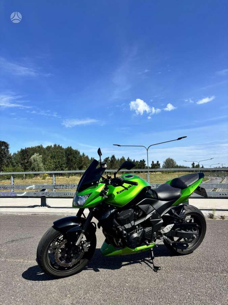 Green Kawasaki Z 2009 in Vilnius, with an engine capacity of 0.75 L and mileage of 43 thousand km for 4200 €, photo 3 on AUTOMOTO.COM.LV