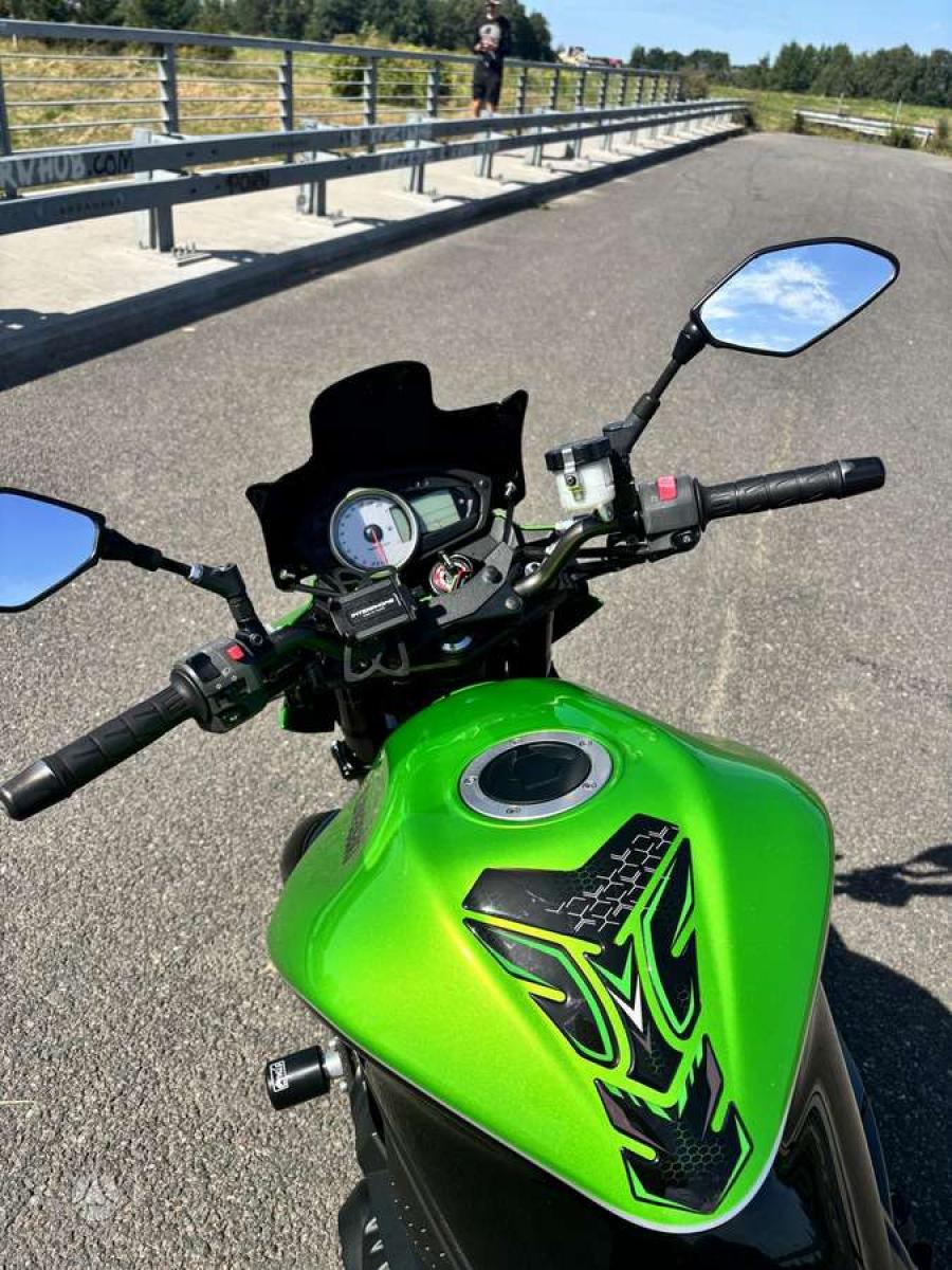 Green Kawasaki Z 2009 in Vilnius, with an engine capacity of 0.75 L and mileage of 43 thousand km for 4200 €, photo 9 on AUTOMOTO.COM.LV
