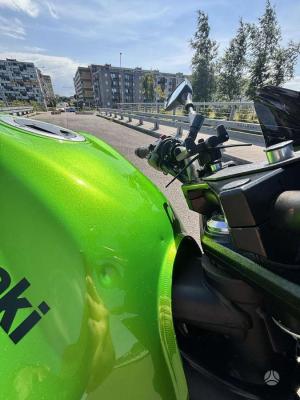 Green Kawasaki Z 2009 in Vilnius, with an engine capacity of 0.75 L and mileage of 43 thousand km for 4200 €, photo 12 on AUTOMOTO.COM.LV