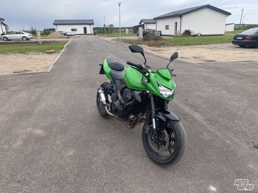 Green Kawasaki Z 2009 in Klaipeda, with an engine capacity of 0.75 L and mileage of 27 thousand km for 2800 €, photo 1 on AUTOMOTO.COM.LV