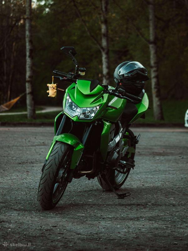Green Kawasaki Z 2011 in Kaunas, with an engine capacity of 0.75 L and mileage of 46 thousand km for 4200 €, photo 1 on AUTOMOTO.COM.LV