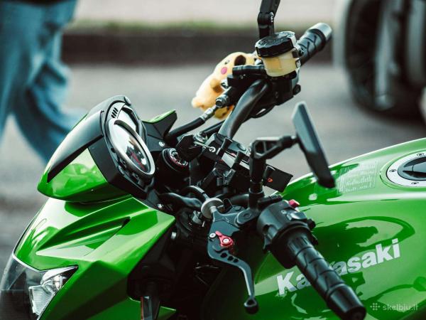 Green Kawasaki Z 2011 in Kaunas, with an engine capacity of 0.75 L and mileage of 46 thousand km for 4200 €, photo 2 on AUTOMOTO.COM.LV