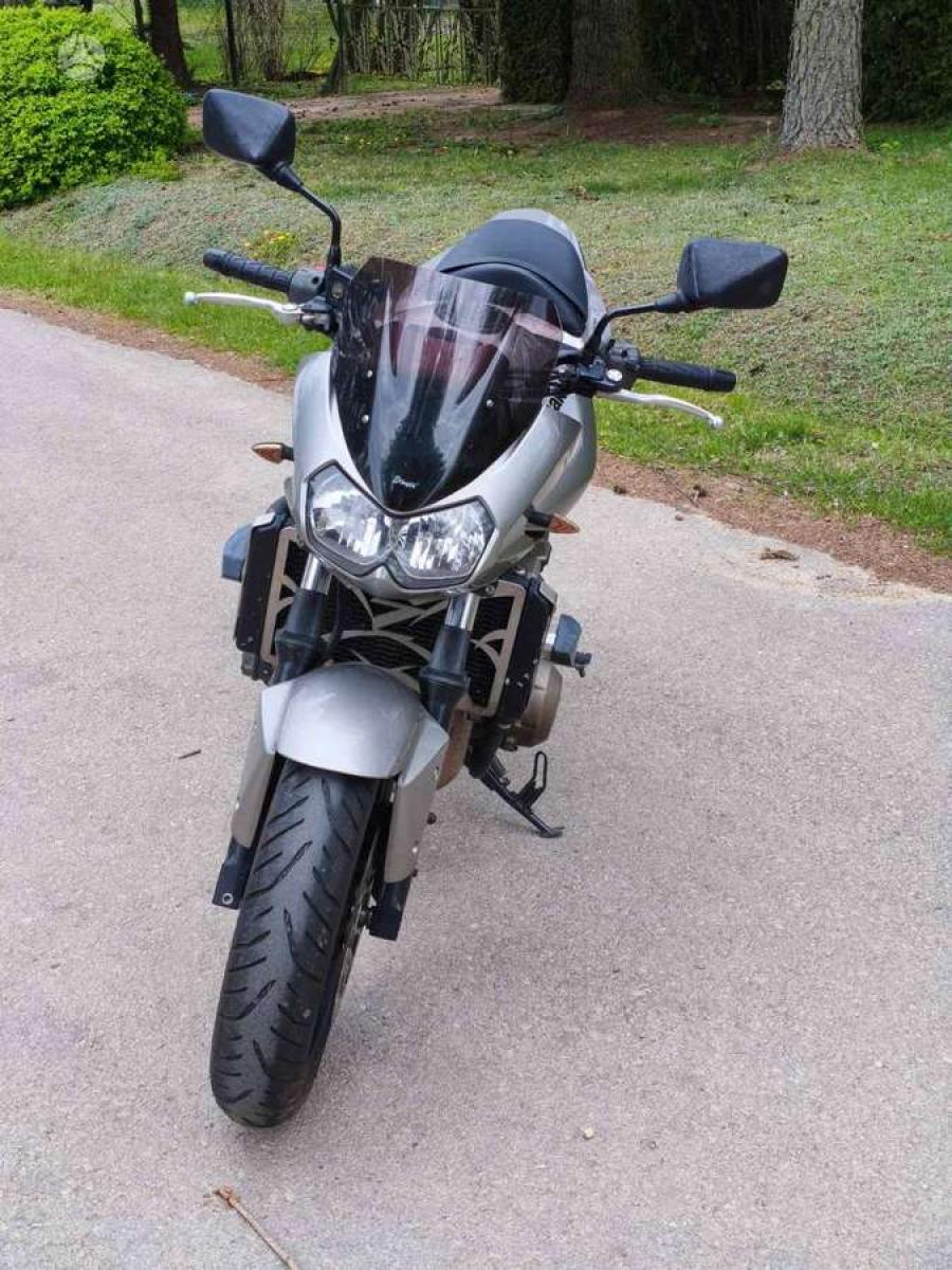 Серый Кавасаки Z 2005 в Алитус, объемом двигателя 0.75 л и пробегом 36 тыс. км за 2400 €, фото 3 на AUTOMOTO.COM.LV