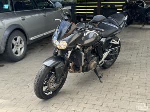 Серый Кавасаки Z 2005 в Вильнюс, объемом двигателя 0.75 л и пробегом 0 тыс. км за 2500 €, фото 3 на AUTOMOTO.COM.LV