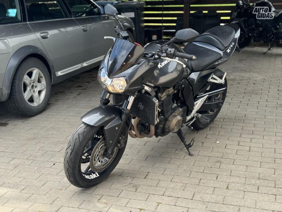 Pelēks Kawasaki Z 2005 Viļņa, ar dzinēja tilpumu 0.75 L un nobraukumu 0 tūkst. km par 2100 €, foto 3 vietnē AUTOMOTO.COM.LV