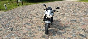Pelēks Kawasaki Z 2005 Druskininkai, ar dzinēja tilpumu 0.75 L un nobraukumu 46 tūkst. km par 2200 €, foto 4 vietnē AUTOMOTO.COM.LV