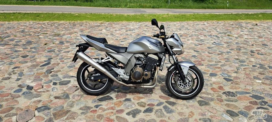 Pelēks Kawasaki Z 2005 Druskininkai, ar dzinēja tilpumu 0.75 L un nobraukumu 46 tūkst. km par 2200 €, foto 5 vietnē AUTOMOTO.COM.LV
