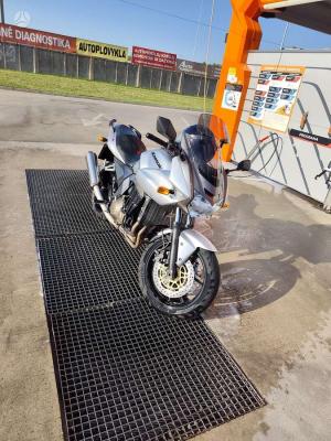 Grey Kawasaki Z 2006 in Mazeikiai, with an engine capacity of 0.75 L and mileage of 38 thousand km for 2800 €, photo  on AUTOMOTO.COM.LV