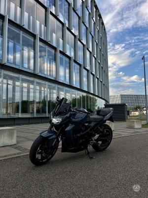 Pelēks Kawasaki Z 2008 Viļņa, ar dzinēja tilpumu 0.00 L un nobraukumu 0 tūkst. km par 3350 €, foto 3 vietnē AUTOMOTO.COM.LV