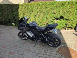 Pelēks Kawasaki Z 2013 Šauļi, ar dzinēja tilpumu 1.03 L un nobraukumu 32 tūkst. km par 6450 €, foto 4 vietnē AUTOMOTO.COM.LV