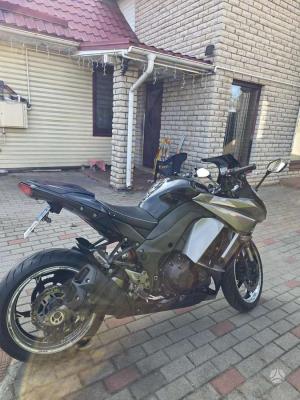 Pelēks Kawasaki Z 2013 Šauļi, ar dzinēja tilpumu 1.03 L un nobraukumu 32 tūkst. km par 6450 €, foto 6 vietnē AUTOMOTO.COM.LV