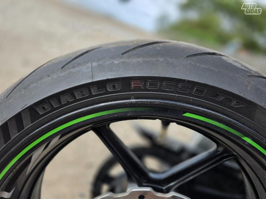 Pelēks Kawasaki Z 2016 Klaipėda, ar dzinēja tilpumu 1.00 L un nobraukumu 38 tūkst. km par 6500 €, foto 13 vietnē AUTOMOTO.COM.LV