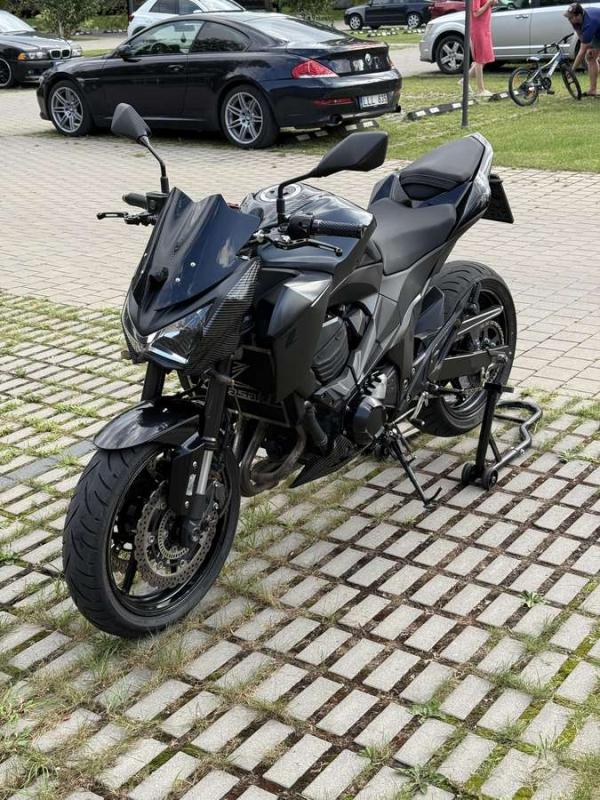 Grey Kawasaki Z 2017 in Prienai, with an engine capacity of 0.81 L and mileage of 41 thousand km for 4500 €, photo 2 on AUTOMOTO.COM.LV
