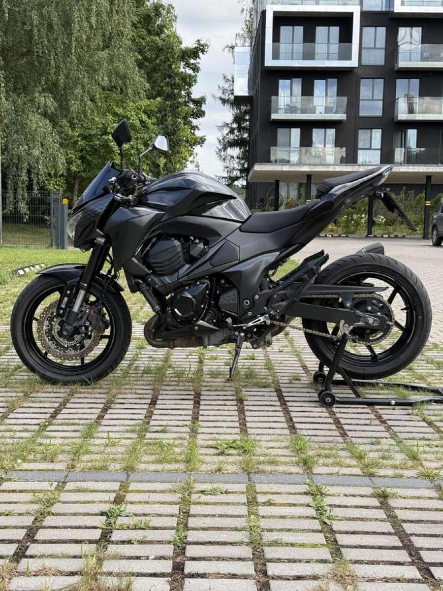 Grey Kawasaki Z 2017 in Prienai, with an engine capacity of 0.81 L and mileage of 41 thousand km for 4500 €, photo 4 on AUTOMOTO.COM.LV