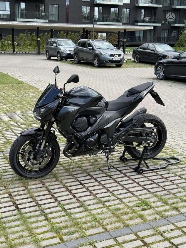 Grey Kawasaki Z 2017 in Prienai, with an engine capacity of 0.81 L and mileage of 41 thousand km for 4500 €, photo 4 on AUTOMOTO.COM.LV
