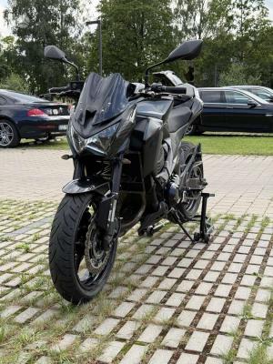 Grey Kawasaki Z 2017 in Prienai, with an engine capacity of 0.81 L and mileage of 41 thousand km for 4500 €, photo 7 on AUTOMOTO.COM.LV
