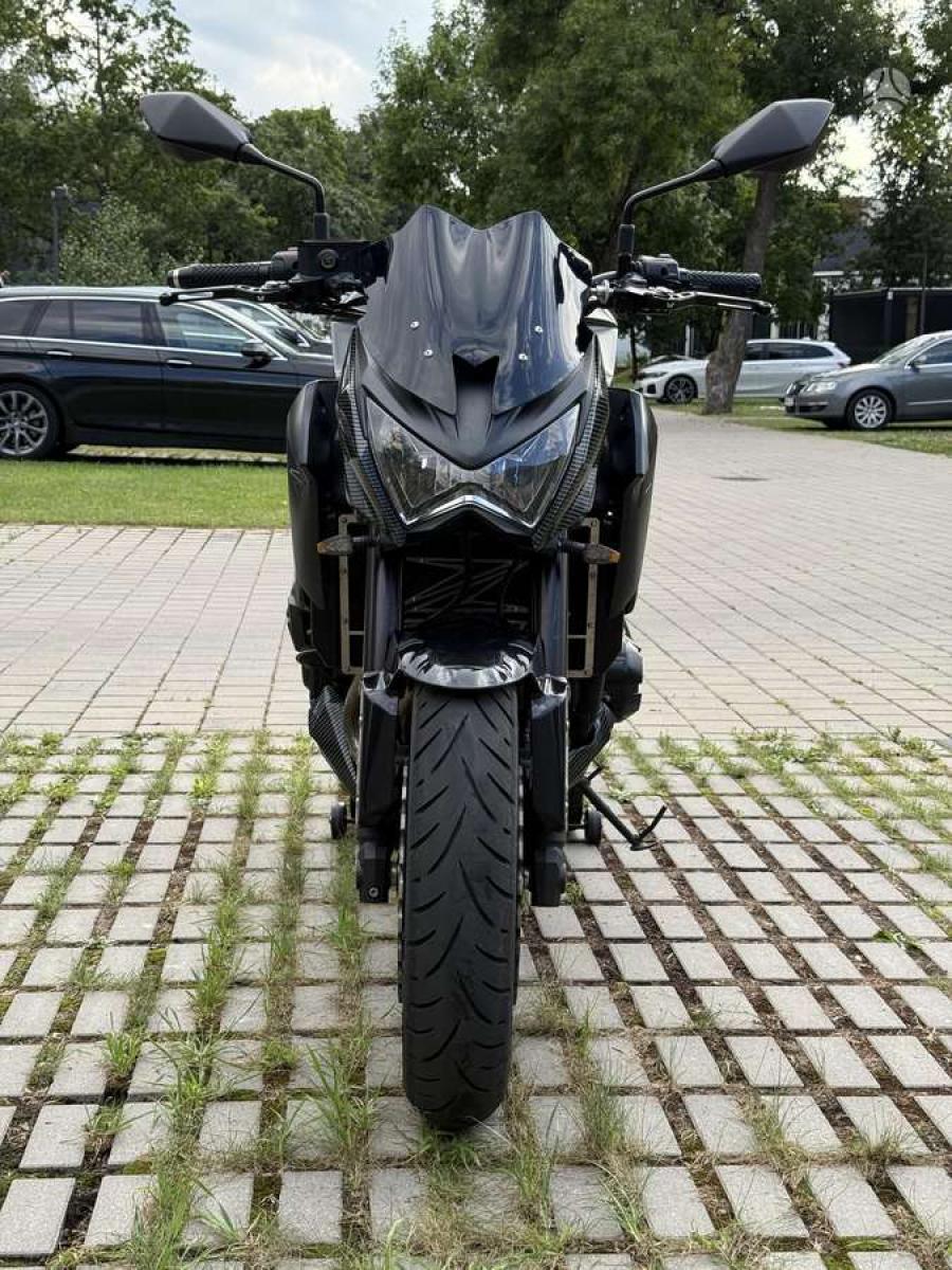 Grey Kawasaki Z 2017 in Prienai, with an engine capacity of 0.81 L and mileage of 41 thousand km for 4500 €, photo 10 on AUTOMOTO.COM.LV