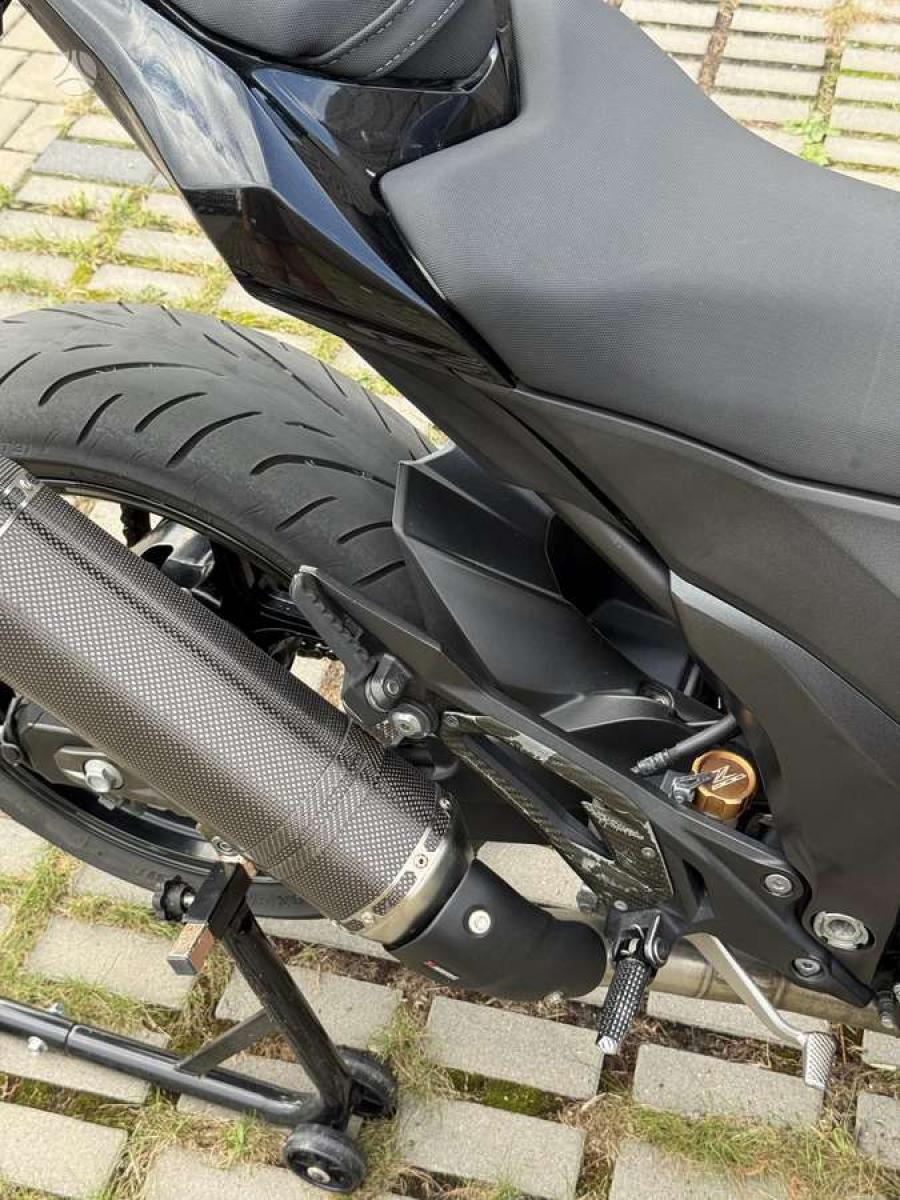Grey Kawasaki Z 2017 in Prienai, with an engine capacity of 0.81 L and mileage of 41 thousand km for 4500 €, photo 24 on AUTOMOTO.COM.LV